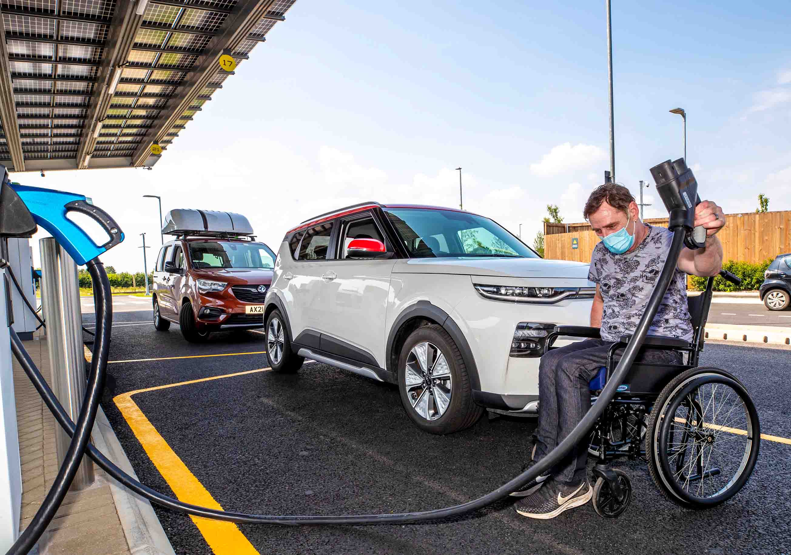 The AA welcomes Motability’s EV plan